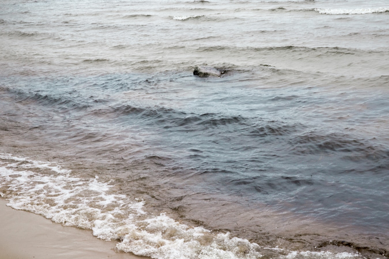 Choosing a Water Urn for a Memorial at Sea | Stibbards & Sons